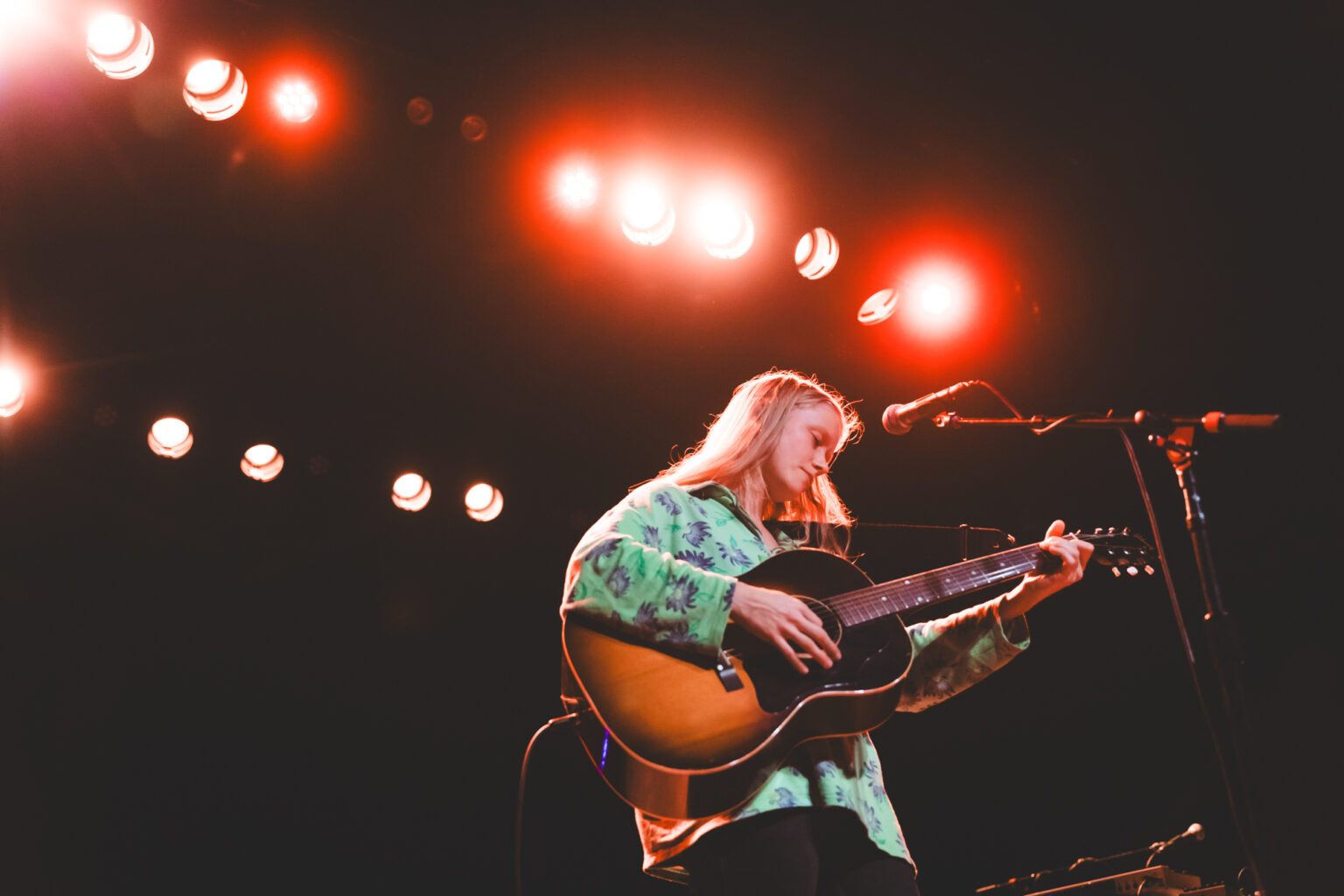 Alice Phoebe Lou @ The Showbox - IMPOSE Magazine